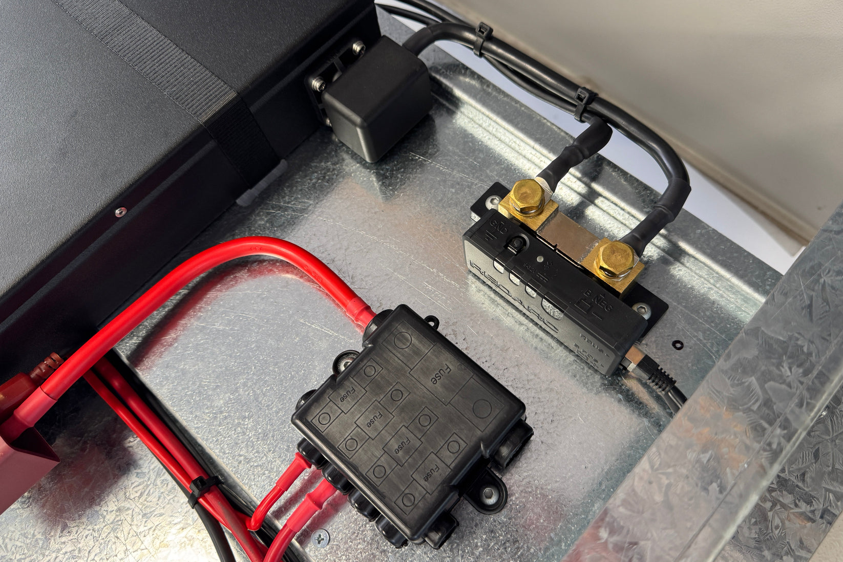 4WD Lithium Power System – ULTIMATE 4WD